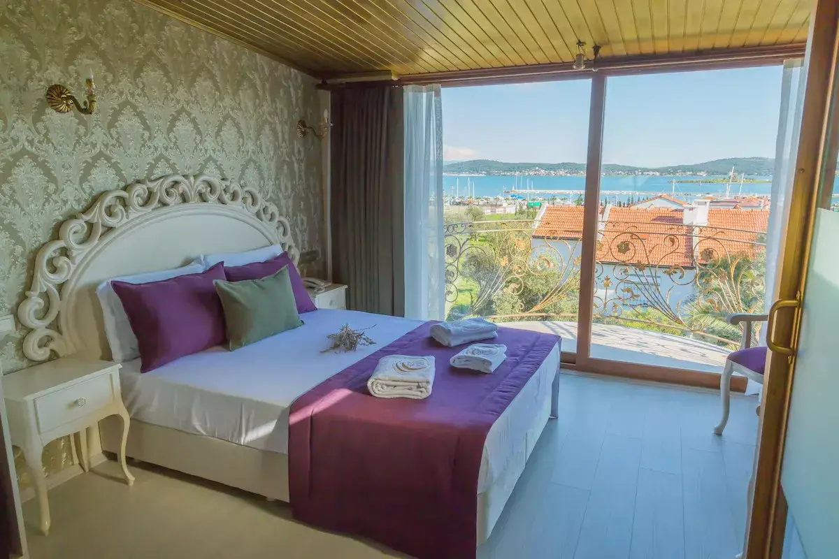 Cunda Adası Otelleri Rezervasyon | Küçük ve Butik Oteller Sitesi